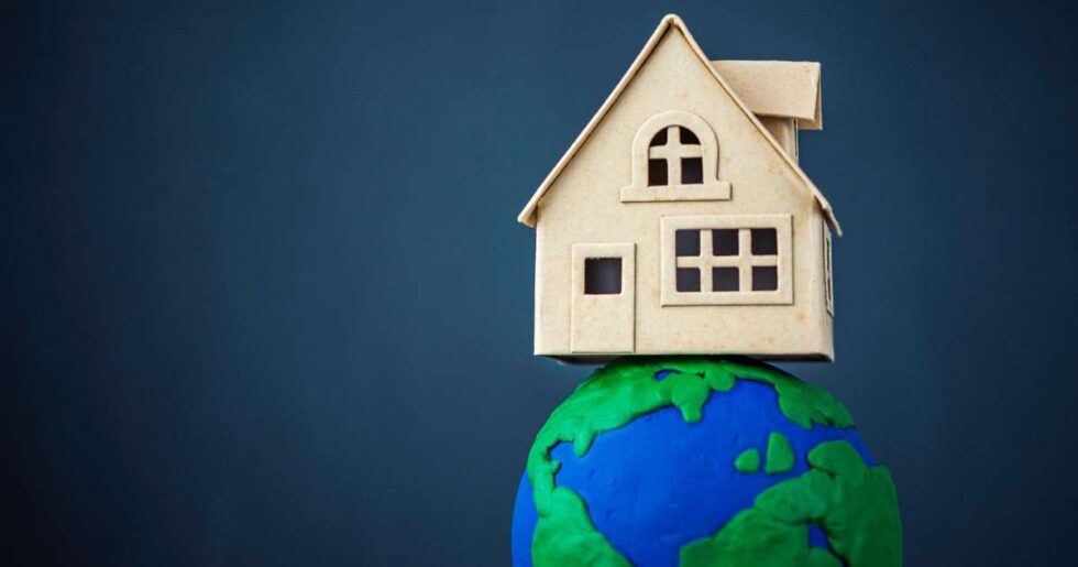 Corporate Relocation Chile Colombia: Legal Guide 2025